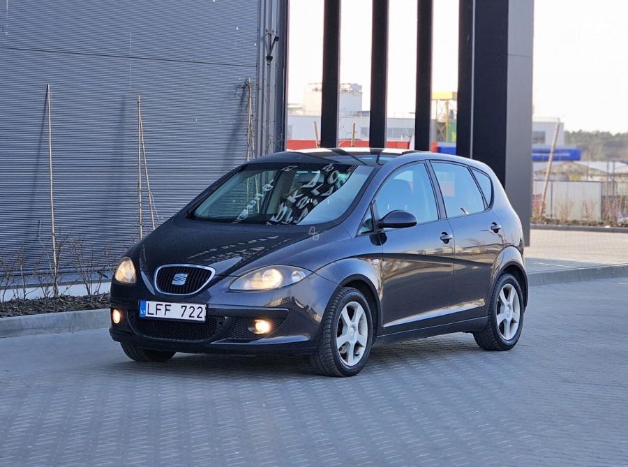 Grey SEAT Altea 2004 in Vilnius, with an engine capacity of 2.00 L and mileage of 318 thousand km for 1490 €, photo 16 on AUTOMOTO.COM.LV