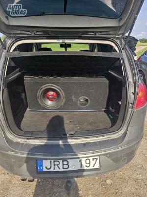 Grey SEAT Altea 2004 in Kaunas, with an engine capacity of 2.00 L and mileage of 407 thousand km for 1300 €, photo 3 on AUTOMOTO.COM.LV
