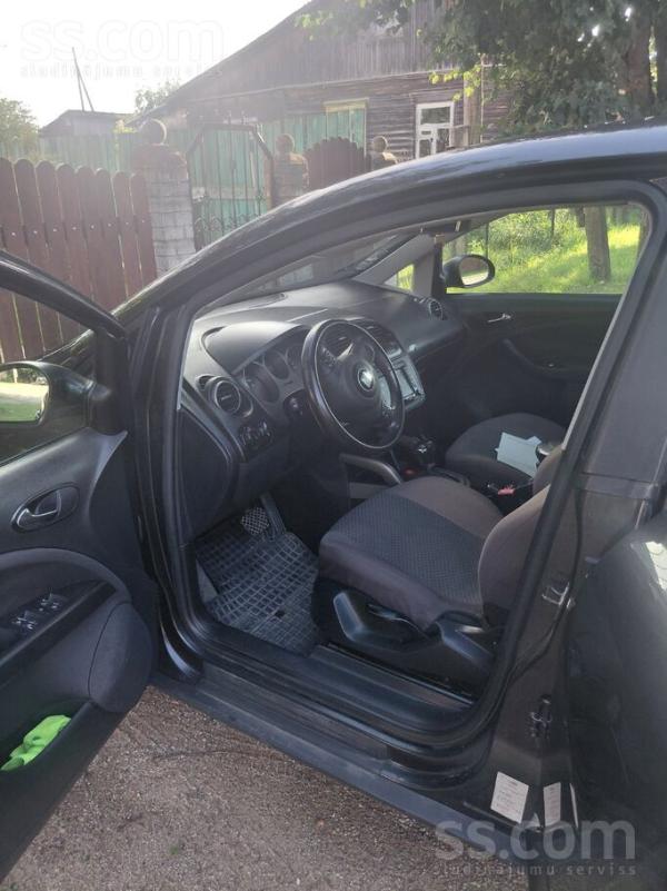 Pelēks SEAT Altea 2004 Rēzekne, ar dzinēja tilpumu 1.90 L un nobraukumu 252 tūkst. km par 2250 €, foto 7 vietnē AUTOMOTO.COM.LV