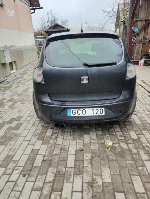 Grey SEAT Altea 2004 in Telschi, with an engine capacity of 2.00 L and mileage of 365 thousand km for 1100 €, photo 5 on AUTOMOTO.COM.LV