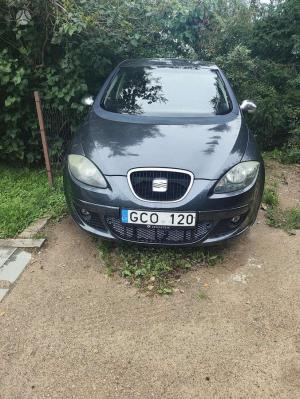 Grey SEAT Altea 2004 in Telschi, with an engine capacity of 2.00 L and mileage of 365 thousand km for 1100 €, photo 12 on AUTOMOTO.COM.LV