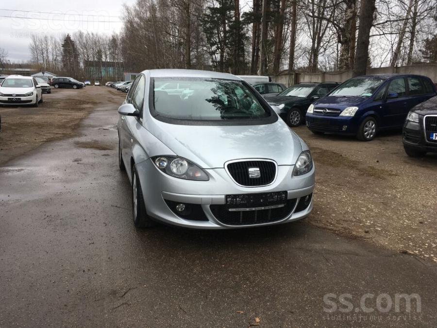 Pelēks SEAT Altea 2005 Rīga, ar dzinēja tilpumu 2.00 L un nobraukumu 0 tūkst. km par 4290 €, foto 2 vietnē AUTOMOTO.COM.LV