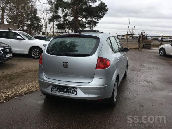 Pelēks SEAT Altea 2005 Rīga, ar dzinēja tilpumu 2.00 L un nobraukumu 0 tūkst. km par 4290 €, foto 4 vietnē AUTOMOTO.COM.LV