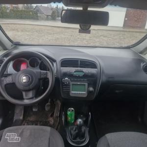 Pelēks SEAT Altea 2005 Pakruojis, ar dzinēja tilpumu 1.90 L un nobraukumu 360 tūkst. km par 1200 €, foto 8 vietnē AUTOMOTO.COM.LV