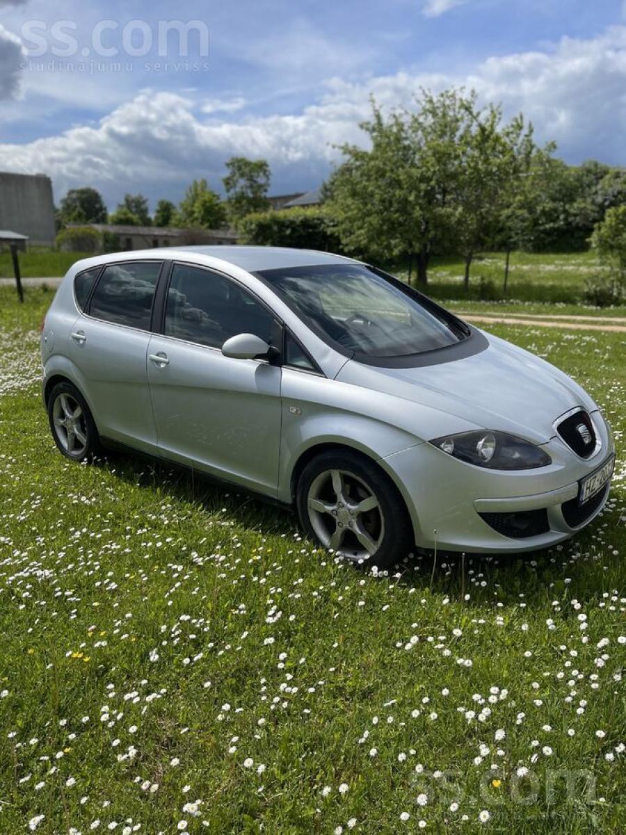 Pelēks SEAT Altea 2005 Rīga, ar dzinēja tilpumu 2.00 L un nobraukumu 310 tūkst. km par 1490 €, foto 3 vietnē AUTOMOTO.COM.LV