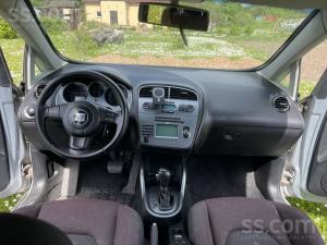 Pelēks SEAT Altea 2005 Rīga, ar dzinēja tilpumu 2.00 L un nobraukumu 310 tūkst. km par 1490 €, foto 4 vietnē AUTOMOTO.COM.LV