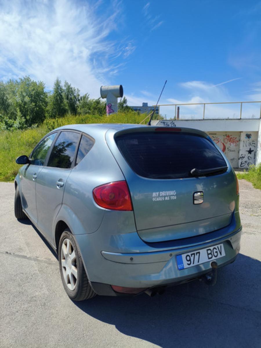 Pelēks SEAT Altea 2005 Tallina, ar dzinēja tilpumu 2.00 L un nobraukumu 435 tūkst. km par 1500 €, foto 3 vietnē AUTOMOTO.COM.LV