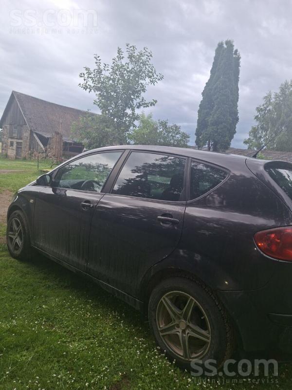 Pelēks SEAT Altea 2005 Ogre, ar dzinēja tilpumu 1.90 L un nobraukumu 346 tūkst. km par 750 €, foto 3 vietnē AUTOMOTO.COM.LV