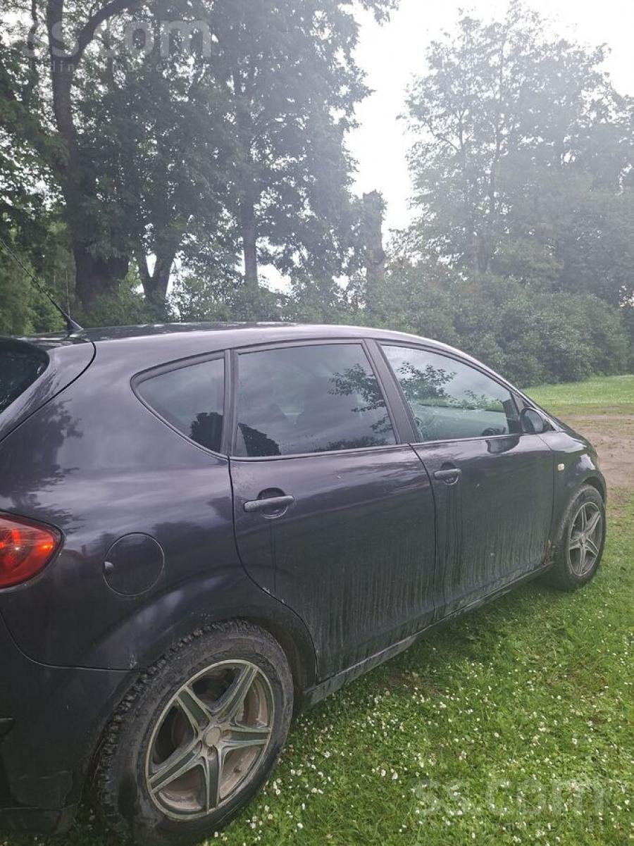 Pelēks SEAT Altea 2005 Ogre, ar dzinēja tilpumu 1.90 L un nobraukumu 346 tūkst. km par 750 €, foto 5 vietnē AUTOMOTO.COM.LV