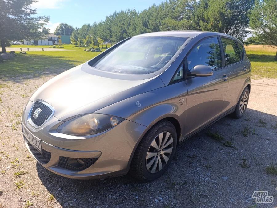 Pelēks SEAT Altea 2005 Šilutė, ar dzinēja tilpumu 2.00 L un nobraukumu 307 tūkst. km par 900 €, foto 1 vietnē AUTOMOTO.COM.LV