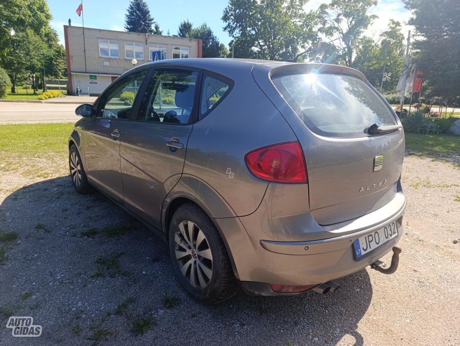 Pelēks SEAT Altea 2005 Šilutė, ar dzinēja tilpumu 2.00 L un nobraukumu 307 tūkst. km par 900 €, foto 5 vietnē AUTOMOTO.COM.LV