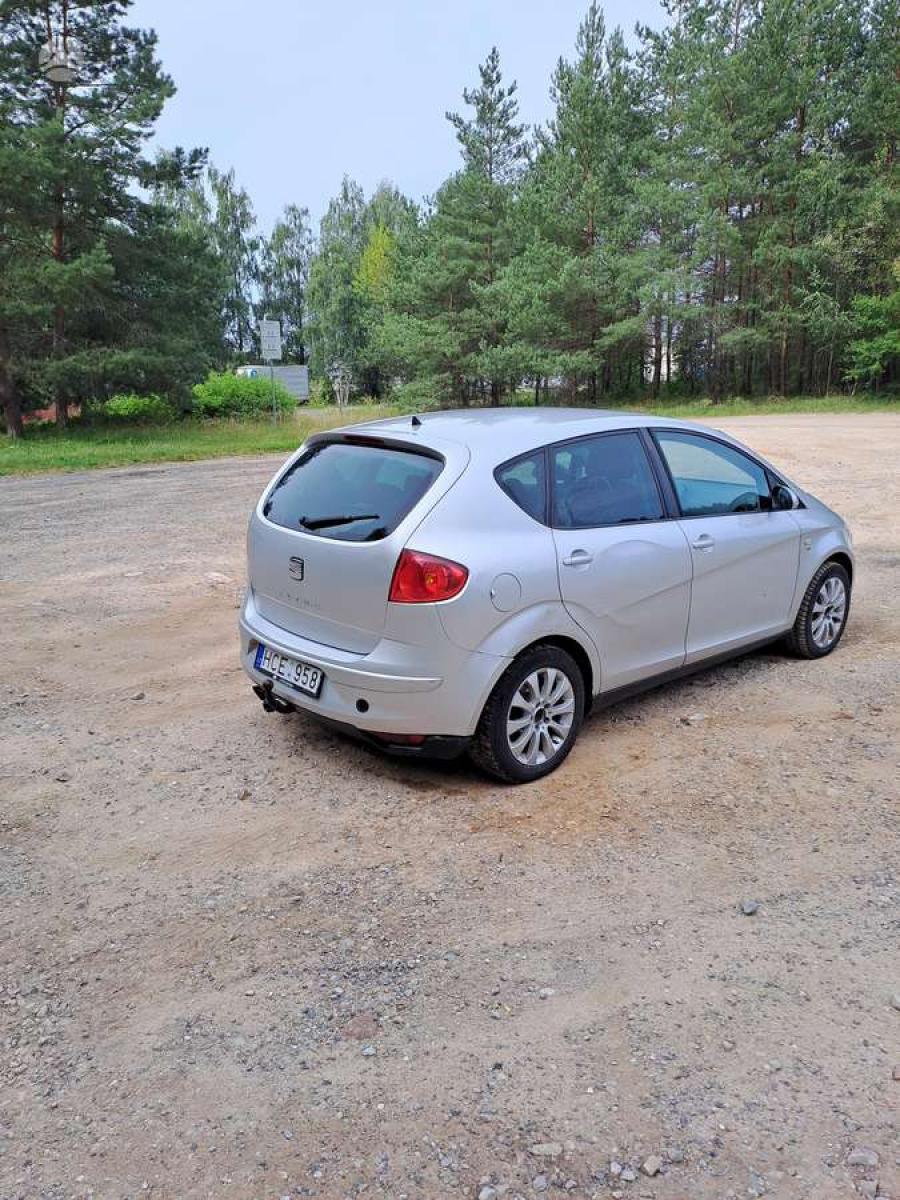 Pelēks SEAT Altea 2005 Radviliškis, ar dzinēja tilpumu 2.00 L un nobraukumu 415 tūkst. km par 700 €, foto 6 vietnē AUTOMOTO.COM.LV