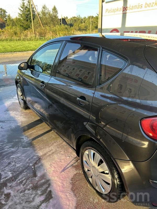 Pelēks SEAT Altea 2005 Rēzekne, ar dzinēja tilpumu 2.00 L un nobraukumu 336 tūkst. km par 1000 €, foto 6 vietnē AUTOMOTO.COM.LV