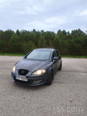 Grey SEAT Altea 2005 in Talsi, with an engine capacity of 2.00 L and mileage of 0 thousand km for 1050 €, photo  on AUTOMOTO.COM.LV