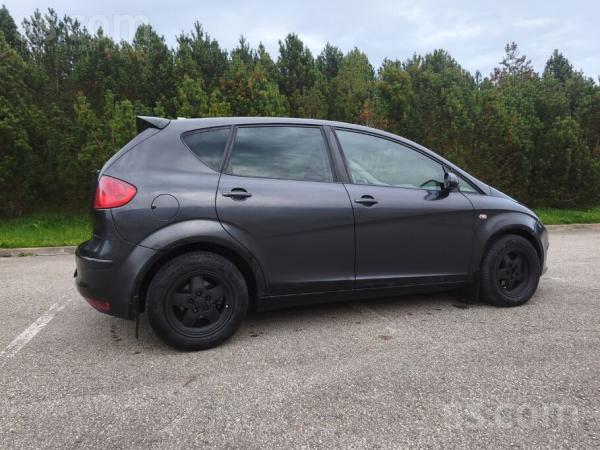 Pelēks SEAT Altea 2005 Talsi, ar dzinēja tilpumu 2.00 L un nobraukumu 0 tūkst. km par 1050 €, foto 8 vietnē AUTOMOTO.COM.LV