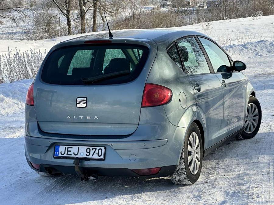 Grey SEAT Altea 2006 in Vilnius, with an engine capacity of 1.90 L and mileage of 250 thousand km for 1199 €, photo 7 on AUTOMOTO.COM.LV