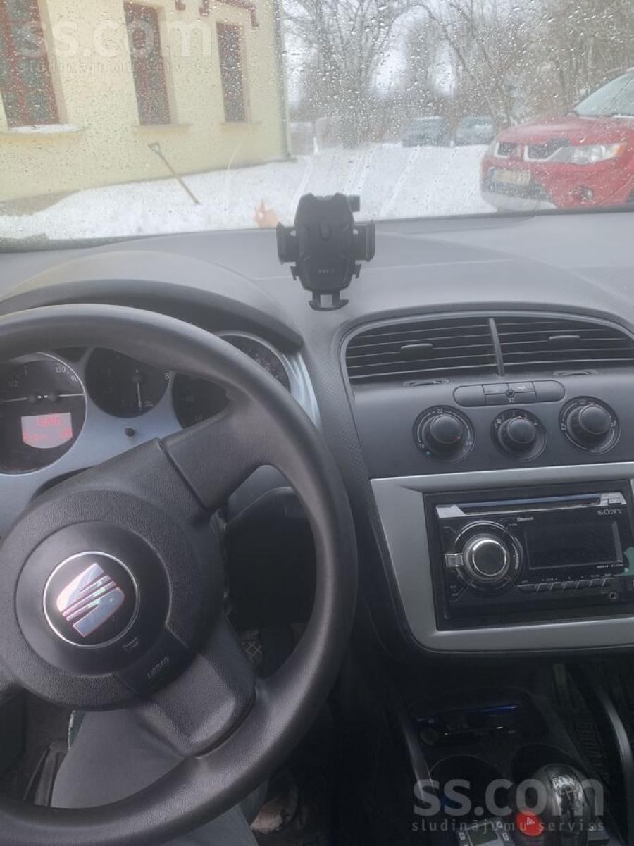 Pelēks SEAT Altea 2006 Talsi, ar dzinēja tilpumu 1.60 L un nobraukumu 420 tūkst. km par 280 €, foto 4 vietnē AUTOMOTO.COM.LV