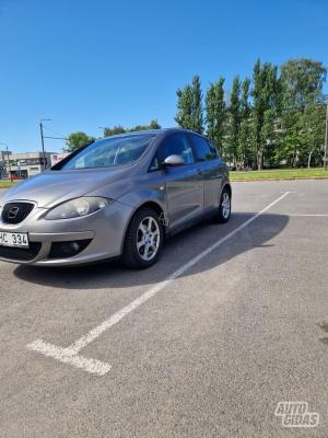 Grey SEAT Altea 2006 in Kaunas, with an engine capacity of 2.00 L and mileage of 297 thousand km for 1799 €, photo  on AUTOMOTO.COM.LV