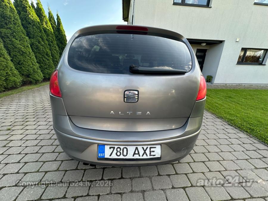 Pelēks SEAT Altea 2006 Tartu, ar dzinēja tilpumu 1.90 L un nobraukumu 291 tūkst. km par 1400 €, foto 6 vietnē AUTOMOTO.COM.LV