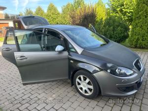 Pelēks SEAT Altea 2006 Tartu, ar dzinēja tilpumu 1.90 L un nobraukumu 291 tūkst. km par 1400 €, foto 8 vietnē AUTOMOTO.COM.LV