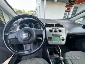 Pelēks SEAT Altea 2006 Tartu, ar dzinēja tilpumu 1.90 L un nobraukumu 291 tūkst. km par 1400 €, foto 10 vietnē AUTOMOTO.COM.LV