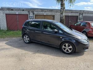 Grey SEAT Altea 2006 in Riga, with an engine capacity of 2.00 L and mileage of 361 thousand km for 800 €, photo 3 on AUTOMOTO.COM.LV