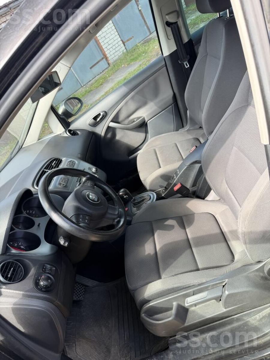 Grey SEAT Altea 2006 in Riga, with an engine capacity of 2.00 L and mileage of 361 thousand km for 800 €, photo 7 on AUTOMOTO.COM.LV