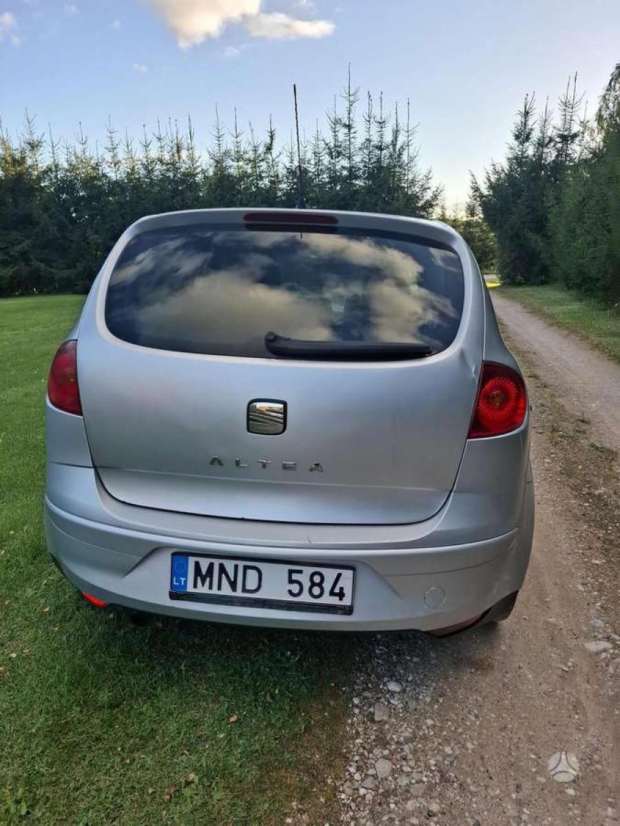 Pelēks SEAT Altea 2006 Elektrėnai, ar dzinēja tilpumu 1.90 L un nobraukumu 302 tūkst. km par 1290 €, foto 11 vietnē AUTOMOTO.COM.LV