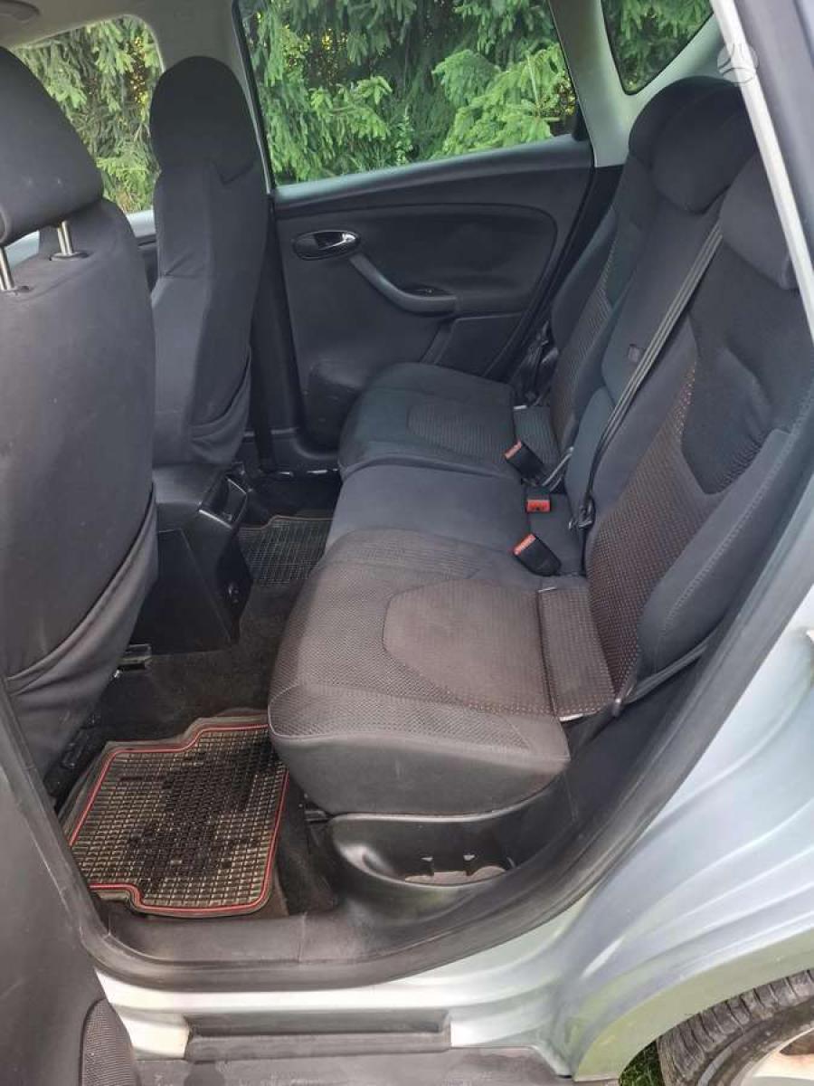 Pelēks SEAT Altea 2006 Elektrėnai, ar dzinēja tilpumu 1.90 L un nobraukumu 302 tūkst. km par 1290 €, foto 13 vietnē AUTOMOTO.COM.LV
