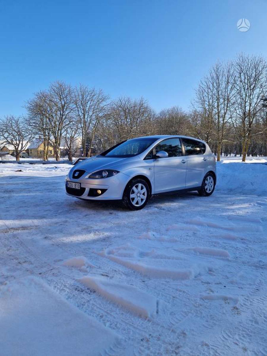Pelēks SEAT Altea 2007 Marijampole, ar dzinēja tilpumu 2.00 L un nobraukumu 220 tūkst. km par 2100 €, foto 7 vietnē AUTOMOTO.COM.LV