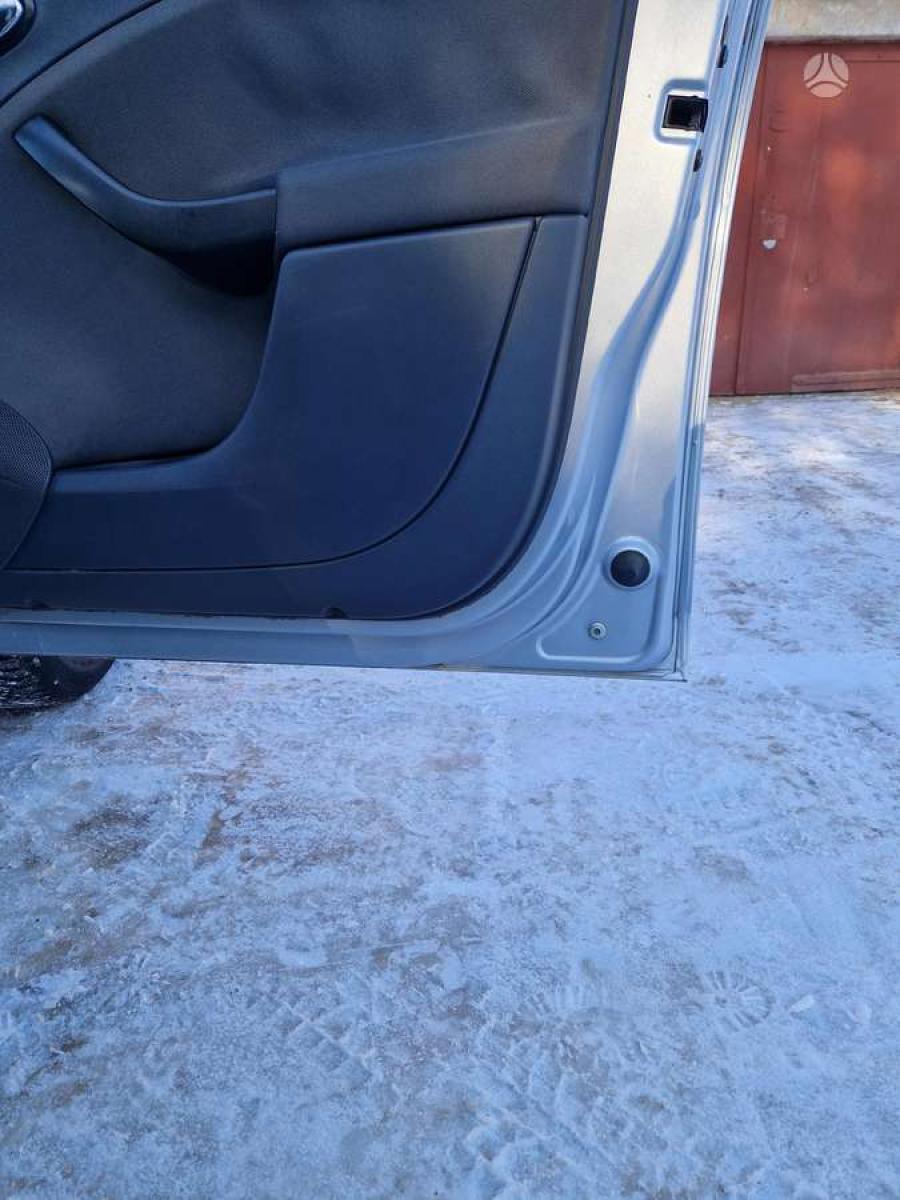 Pelēks SEAT Altea 2007 Marijampole, ar dzinēja tilpumu 2.00 L un nobraukumu 220 tūkst. km par 2100 €, foto 12 vietnē AUTOMOTO.COM.LV