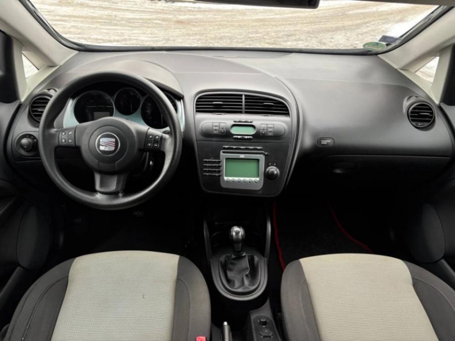 Pelēks SEAT Altea 2007 Rīga, ar dzinēja tilpumu 1.90 L un nobraukumu 237 tūkst. km par 3250 €, foto 10 vietnē AUTOMOTO.COM.LV