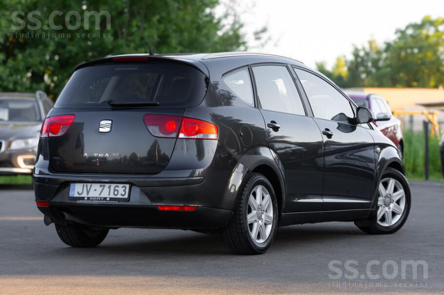 Grey SEAT Altea 2007 in Jelgava, with an engine capacity of 1.90 L and mileage of 0 thousand km for 1150 €, photo 7 on AUTOMOTO.COM.LV