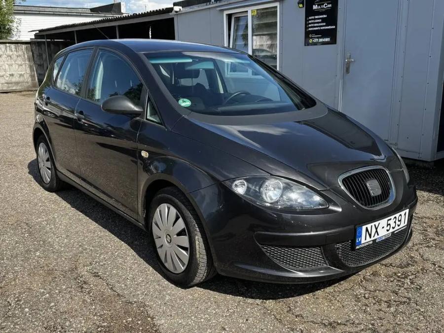 Pelēks SEAT Altea 2007 Daugavpils, ar dzinēja tilpumu 1.90 L un nobraukumu 237 tūkst. km par 3450 €, foto 1 vietnē AUTOMOTO.COM.LV