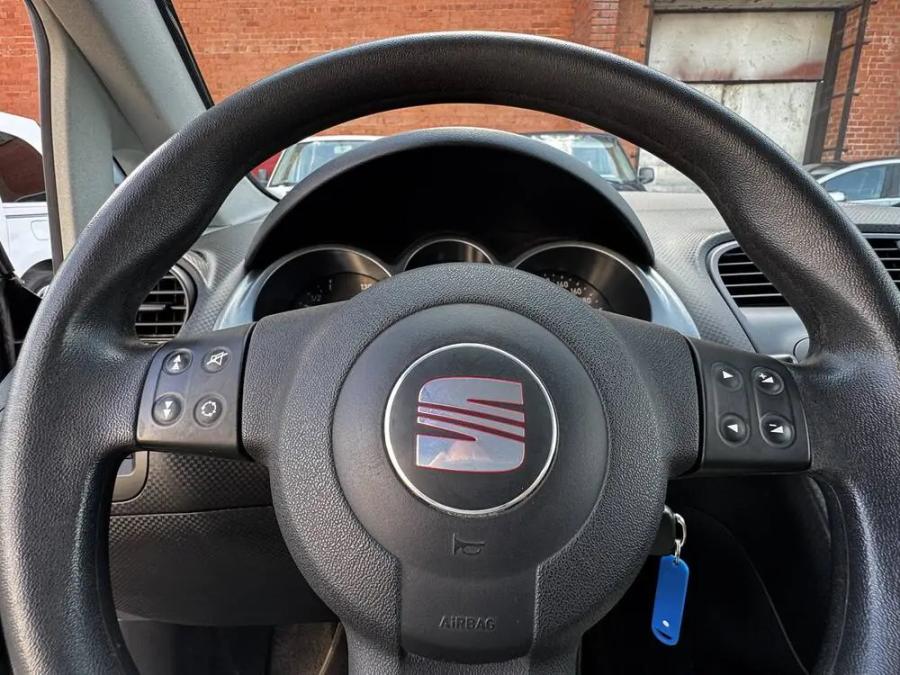 Pelēks SEAT Altea 2007 Daugavpils, ar dzinēja tilpumu 1.90 L un nobraukumu 237 tūkst. km par 3450 €, foto 15 vietnē AUTOMOTO.COM.LV