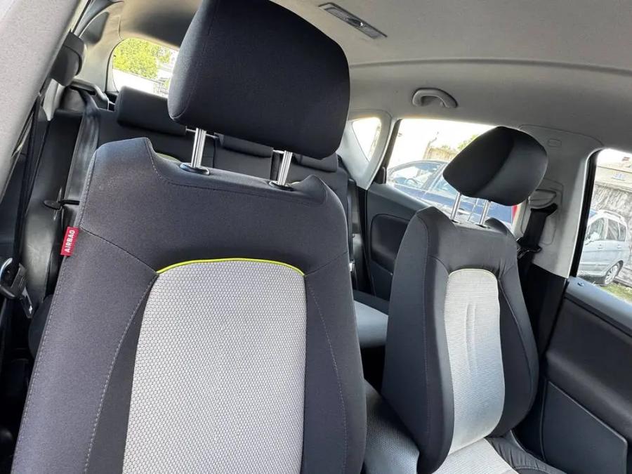 Pelēks SEAT Altea 2007 Daugavpils, ar dzinēja tilpumu 1.90 L un nobraukumu 237 tūkst. km par 3450 €, foto 18 vietnē AUTOMOTO.COM.LV