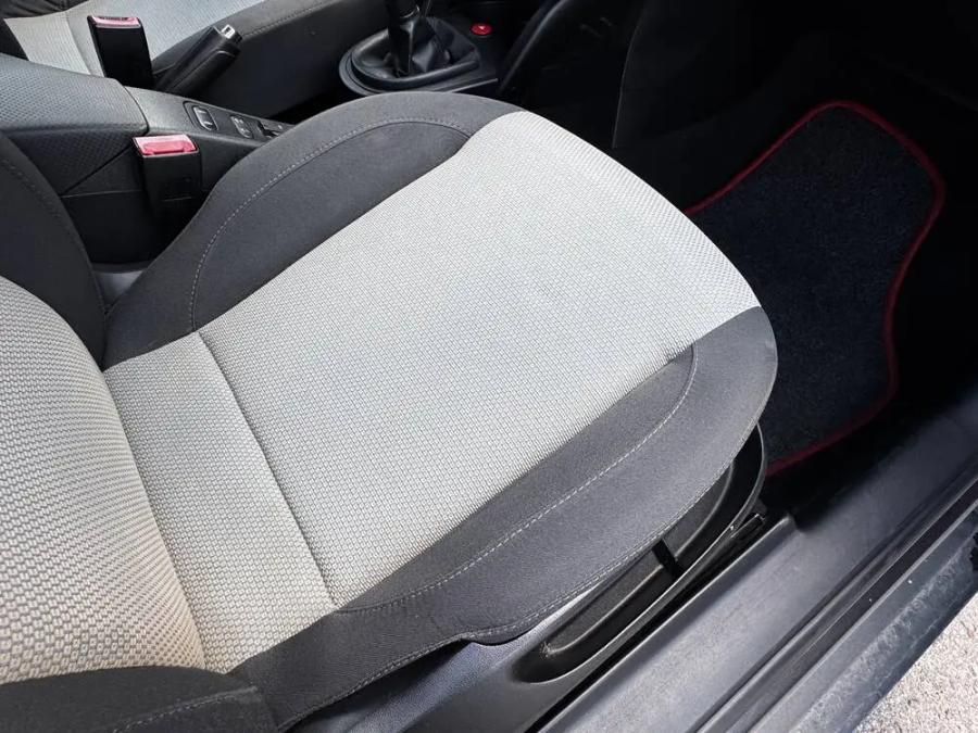 Pelēks SEAT Altea 2007 Daugavpils, ar dzinēja tilpumu 1.90 L un nobraukumu 237 tūkst. km par 3450 €, foto 20 vietnē AUTOMOTO.COM.LV