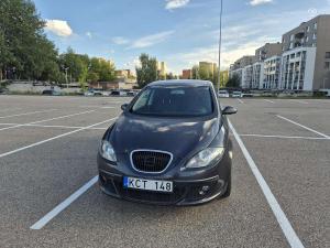 Pelēks SEAT Altea 2007 Pasvalys, ar dzinēja tilpumu 1.97 L un nobraukumu 264 tūkst. km par 1800 €, foto 4 vietnē AUTOMOTO.COM.LV
