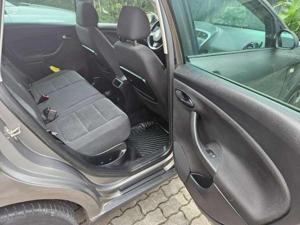 Pelēks SEAT Altea 2007 Kelmė, ar dzinēja tilpumu 2.00 L un nobraukumu 309 tūkst. km par 1400 €, foto 9 vietnē AUTOMOTO.COM.LV