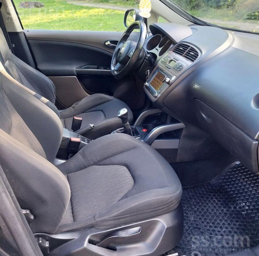 Grey SEAT Altea 2008 in Tukums, with an engine capacity of 2.00 L and mileage of 351 thousand km for 2700 €, photo 9 on AUTOMOTO.COM.LV