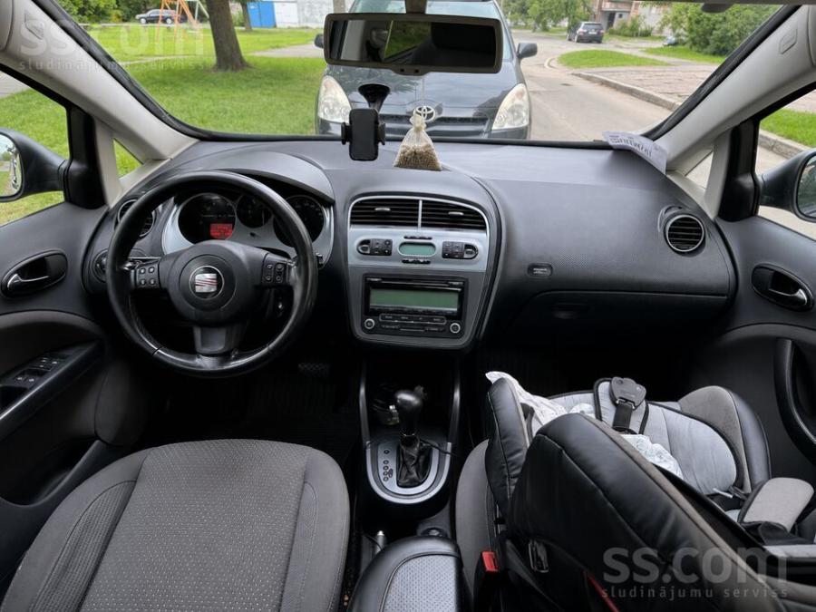 Pelēks SEAT Altea 2008 Rīga, ar dzinēja tilpumu 2.00 L un nobraukumu 358 tūkst. km par 900 €, foto 14 vietnē AUTOMOTO.COM.LV