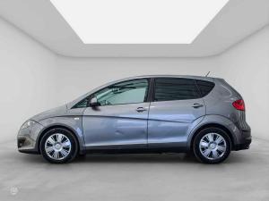 Pelēks SEAT Altea 2008 Kauņa, ar dzinēja tilpumu 1.90 L un nobraukumu 276 tūkst. km par 2390 €, foto 4 vietnē AUTOMOTO.COM.LV