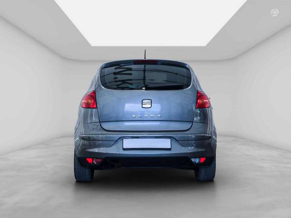 Pelēks SEAT Altea 2008 Kauņa, ar dzinēja tilpumu 1.90 L un nobraukumu 276 tūkst. km par 2390 €, foto 5 vietnē AUTOMOTO.COM.LV