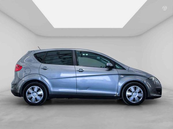 Pelēks SEAT Altea 2008 Kauņa, ar dzinēja tilpumu 1.90 L un nobraukumu 276 tūkst. km par 2390 €, foto 7 vietnē AUTOMOTO.COM.LV