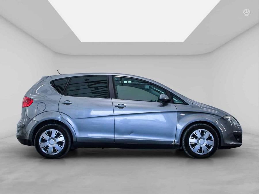Pelēks SEAT Altea 2008 Kauņa, ar dzinēja tilpumu 1.90 L un nobraukumu 276 tūkst. km par 2390 €, foto 8 vietnē AUTOMOTO.COM.LV