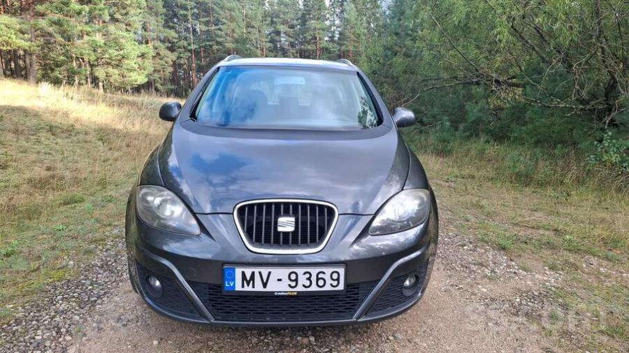 Серый Сеат Алтеа 2009 в Даугавпилс, объемом двигателя 1.90 л и пробегом 300 тыс. км за 2450 €, фото 1 на AUTOMOTO.COM.LV