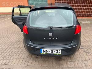 Grey SEAT Altea 2010 in Kuldiga, with an engine capacity of 1.60 L and mileage of 289 thousand km for 3250 €, photo 5 on AUTOMOTO.COM.LV