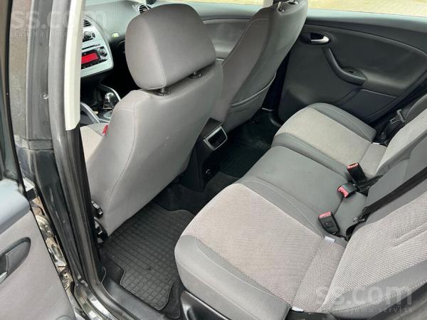 Grey SEAT Altea 2010 in Kuldiga, with an engine capacity of 1.60 L and mileage of 289 thousand km for 3250 €, photo 7 on AUTOMOTO.COM.LV