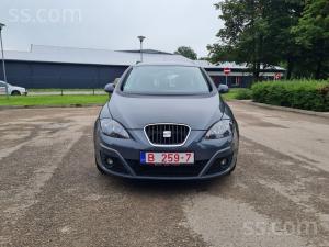 Grey SEAT Altea 2010 in Ogre, with an engine capacity of 1.40 L and mileage of 0 thousand km for 4770 €, photo 3 on AUTOMOTO.COM.LV