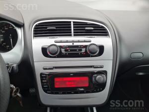 Grey SEAT Altea 2010 in Ogre, with an engine capacity of 1.40 L and mileage of 0 thousand km for 4770 €, photo 20 on AUTOMOTO.COM.LV